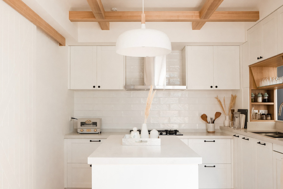 MQ-L725 Siberia White